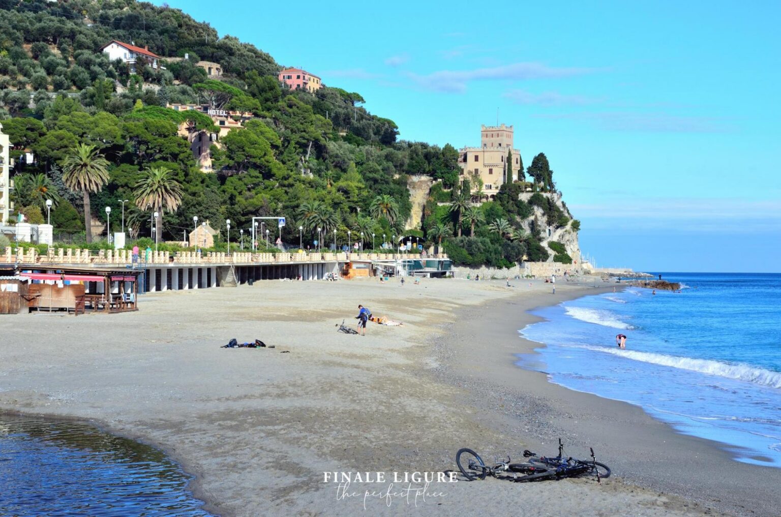 Le spiagge e gli stabilimenti di Finale Ligure - Visit Finale Ligure